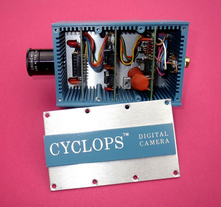 Cromemco_Cyclops_Camera_(1976)_2 - Canny Cameras