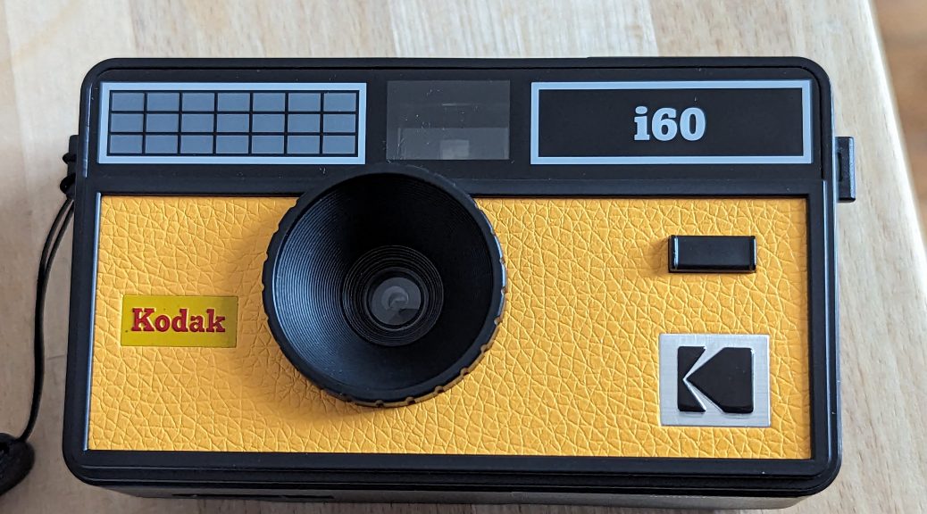 The Pop up - Kodak i60 Review - Canny Cameras
